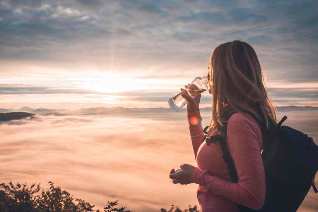 Hiking In Hot Weather - 9 Amazing Survival Tips - Hiking Pirates